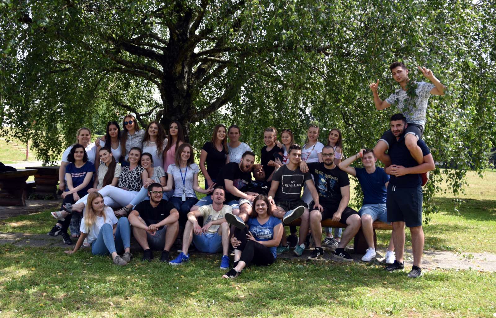 Srednja škola u Maruševcu s pravom javnosti - 3 obrazovna smjera i dom